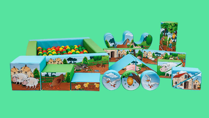 Farm Soft Play - Jaimies Castles, Bouncy Castle & soft play Hire Surrey