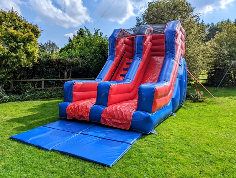Mega Slide - Bounce World