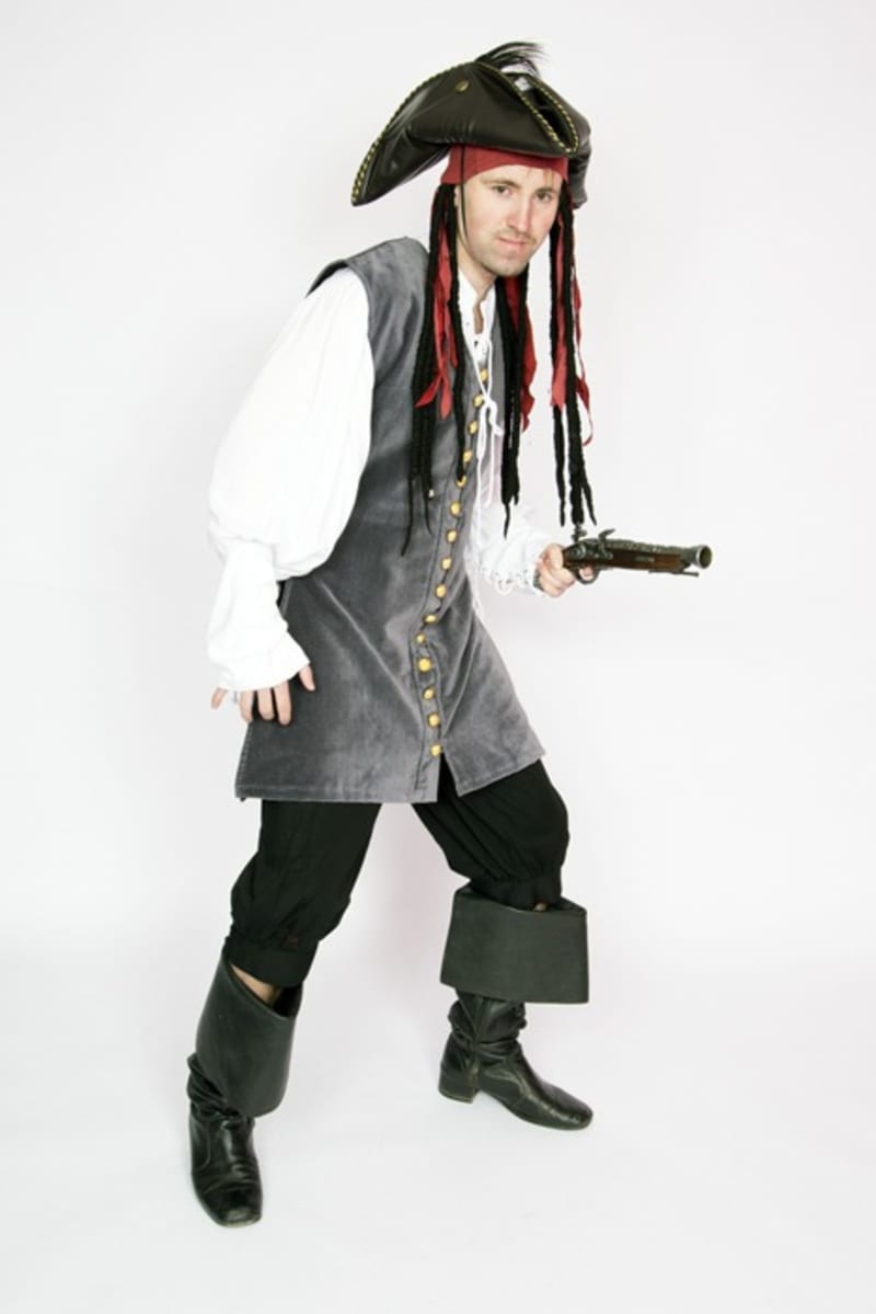 Captain Costume - Express Yourself Costume Hire | Southampton, Hampshire