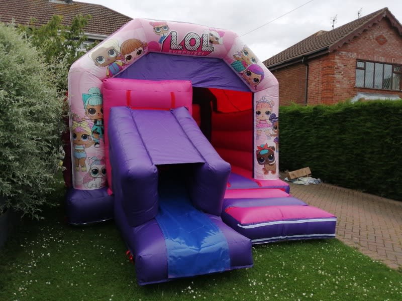 Lol Combi Castle And Slide - Party Time Grimsby