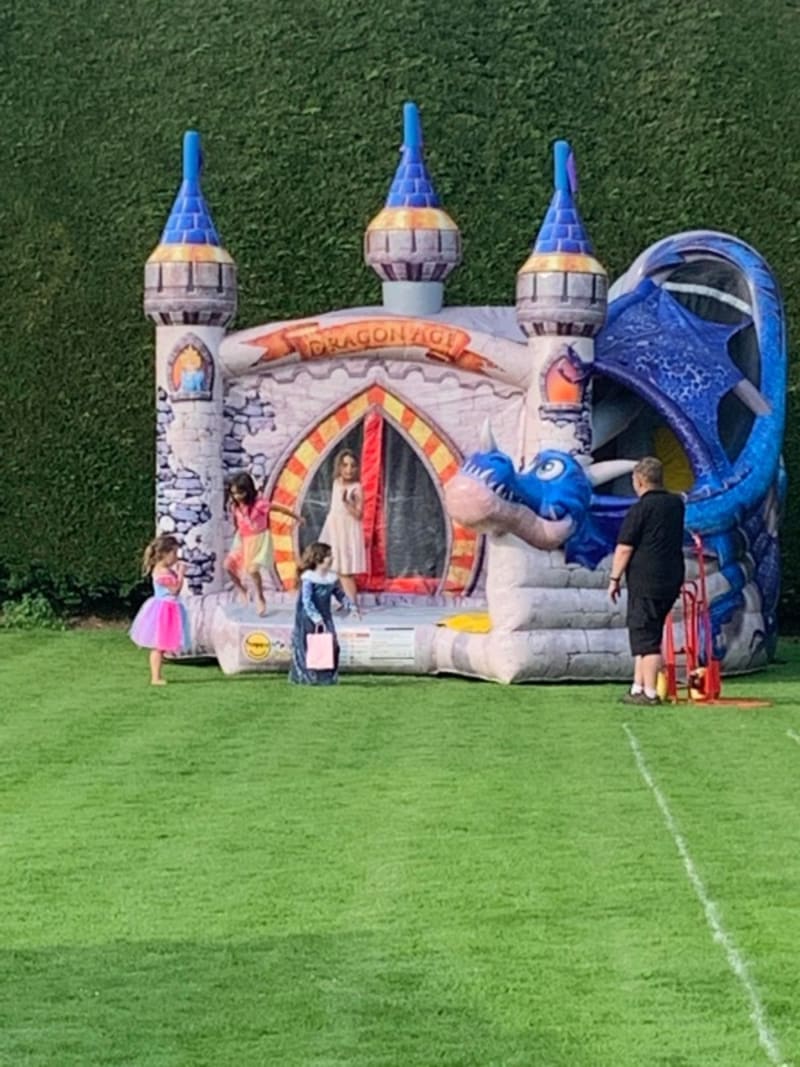 Dragon Bouncy Castle - Bouncealot Entertainment | Bouncy Castle Hire ...