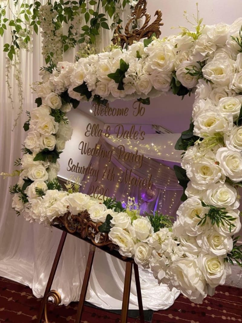 Floral Welcome Signs - Deluxe Flower Walls