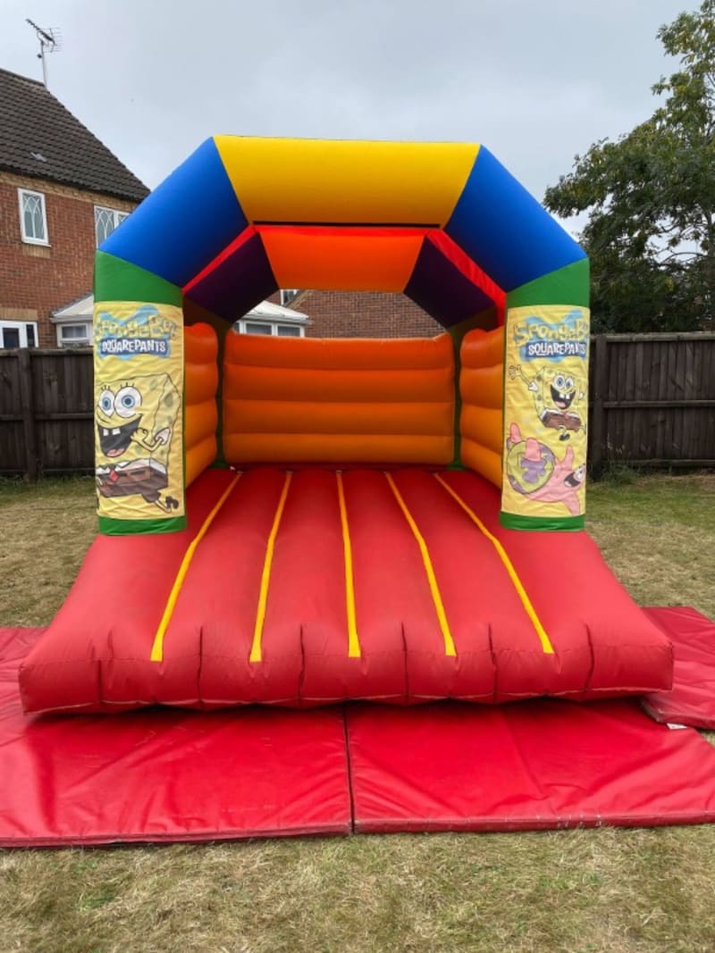 Spongebob Castle AC Bouncy Castles - bouncy castle hire mansfield ...