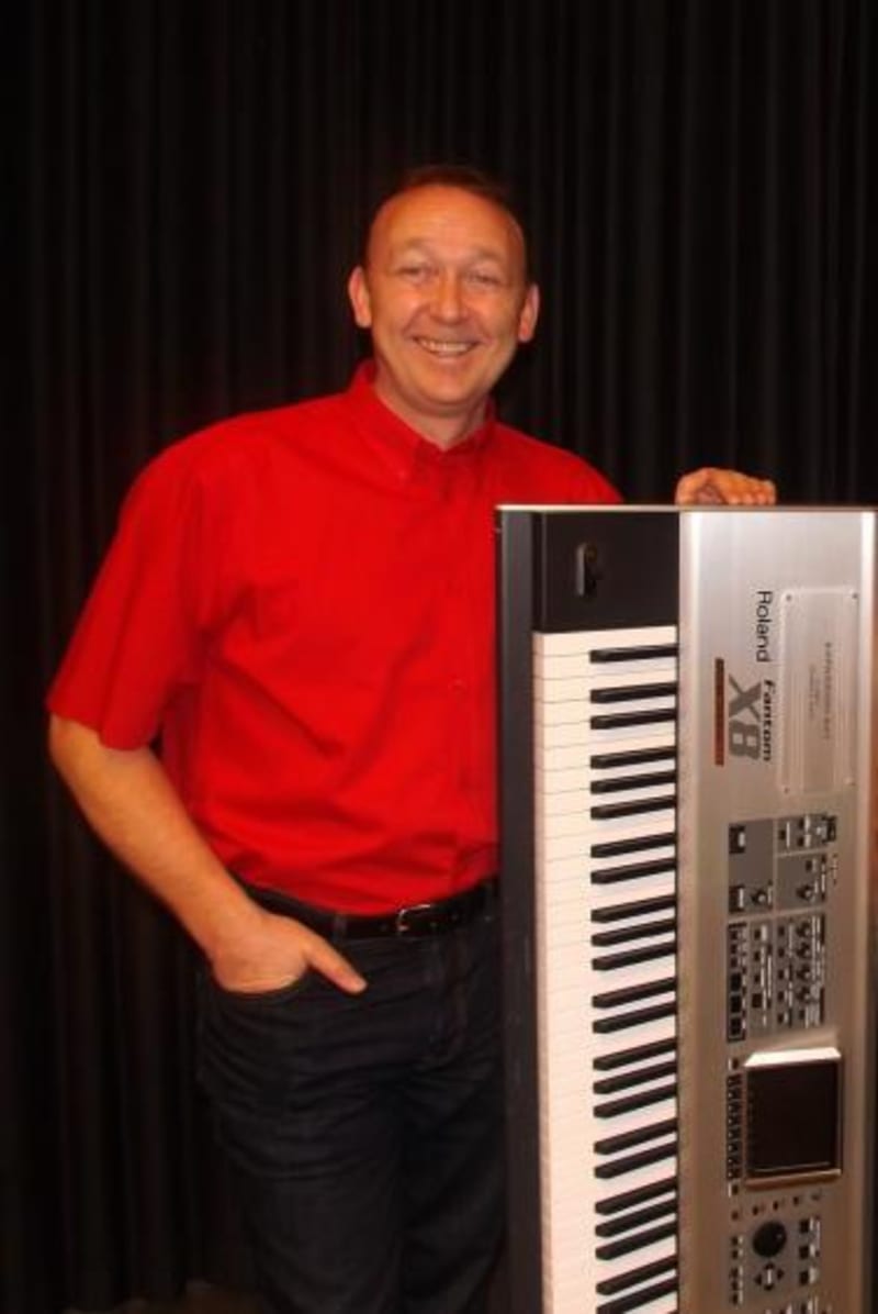 Dave Lloyd - John Bedford entertainments Ltd