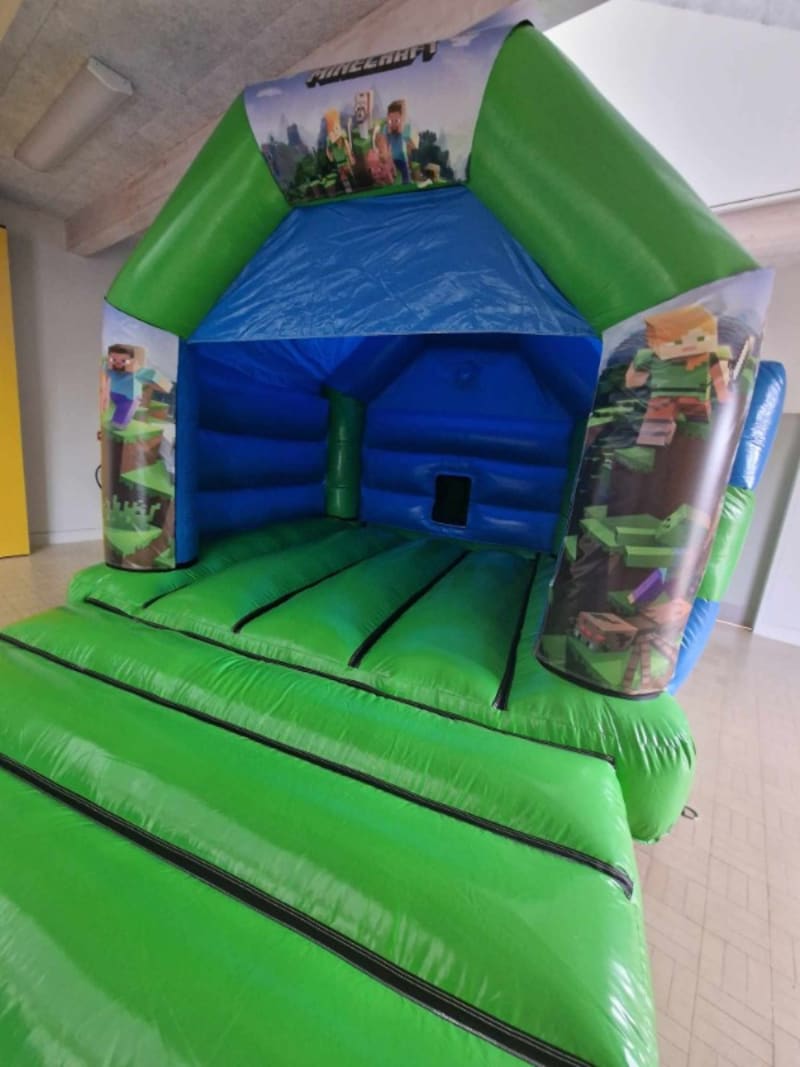 Green Minecraft Bouncy Castle - Funday Kent