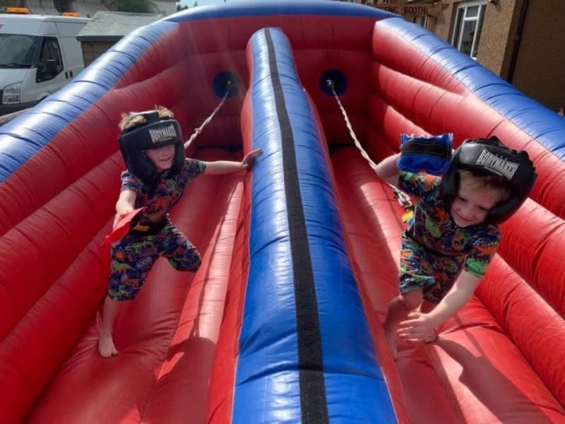 Bungee Run - Dreamtime Events Angus, Dundee & South Aberdeenshire