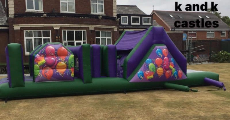 Balloons Obstacle Course - K&K Bouncy Castles Wirral