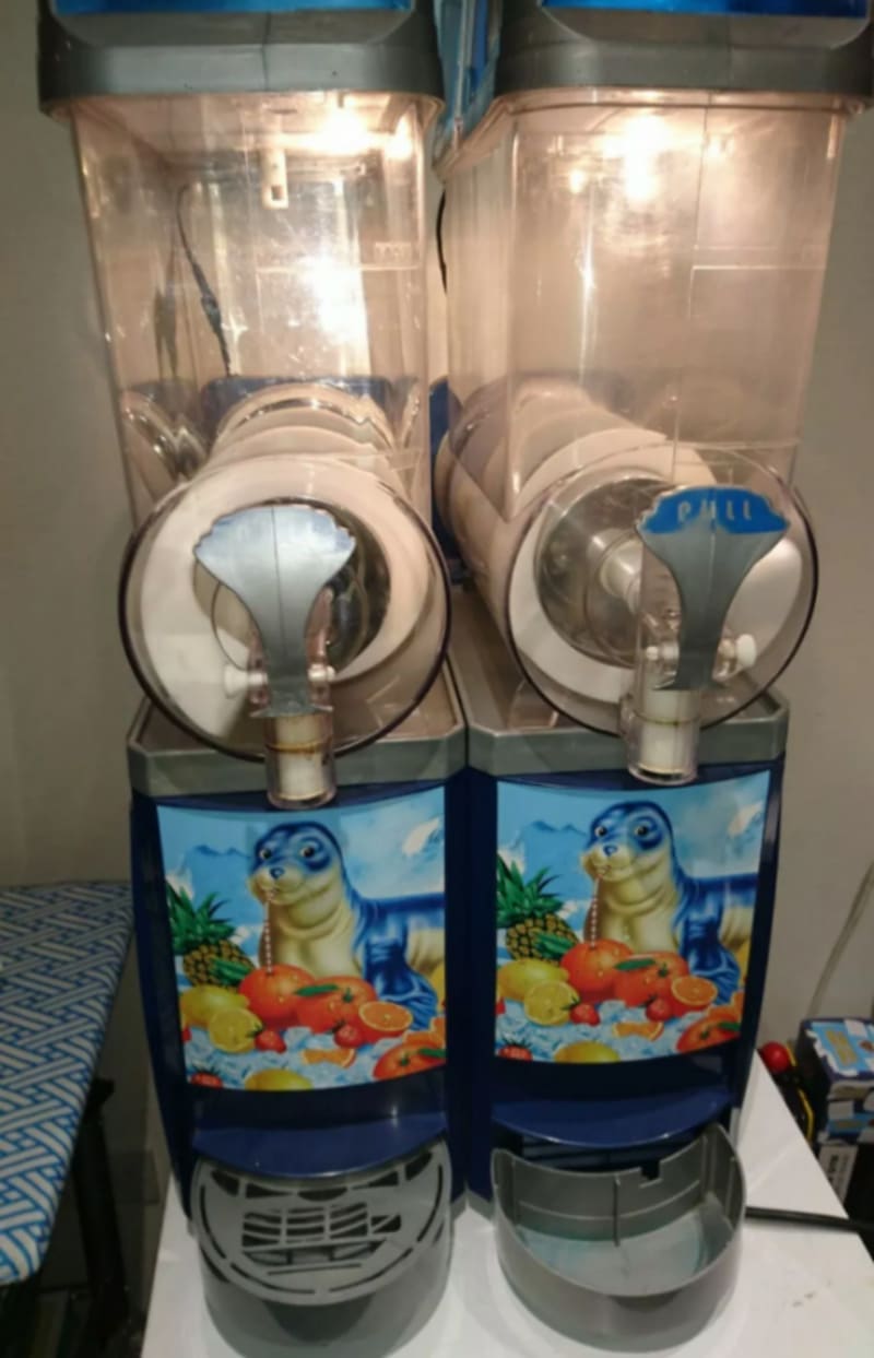 Slush Machine - Aylesbury Rodeo, Rodeo Bull Hire Leighton Buzzard ...