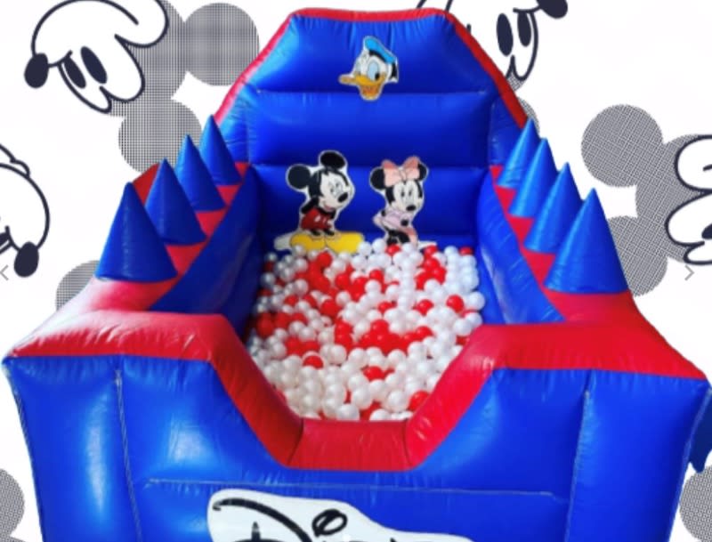 Gallery - Lets Go Bounce