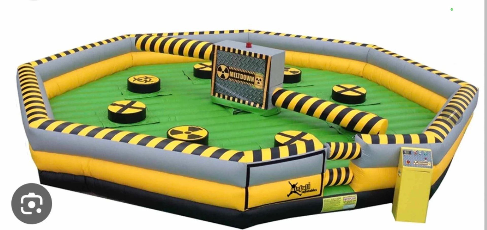 Total Wipeout Inflatable - Unleashed Entertainments