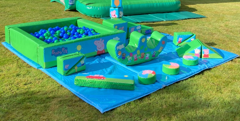 Peppa Pig Soft Play - Jaimies Castles, Bouncy Castle Hire Surrey
