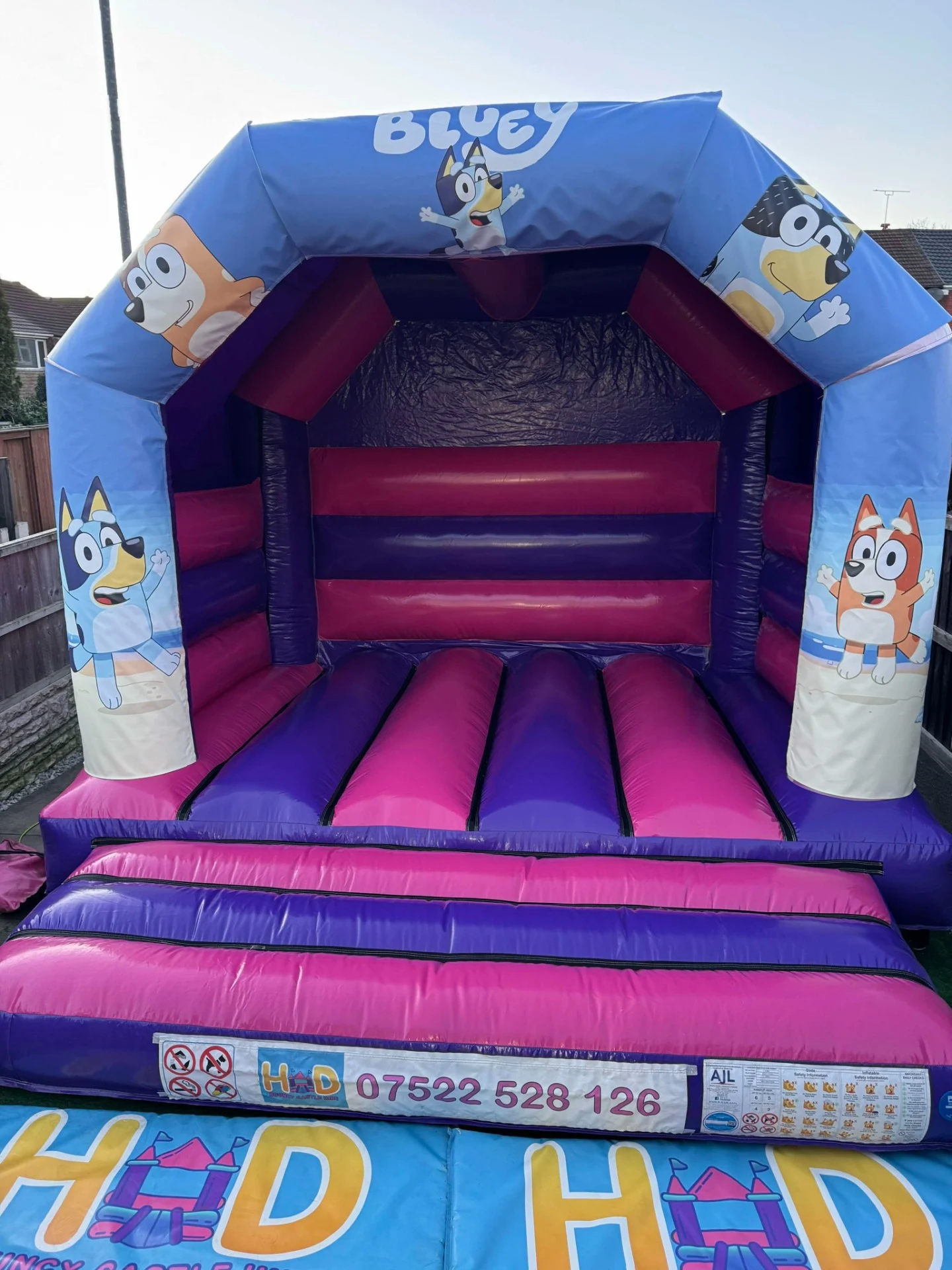 Bluey Bouncy Castle - HD Bouncy Castle Hire