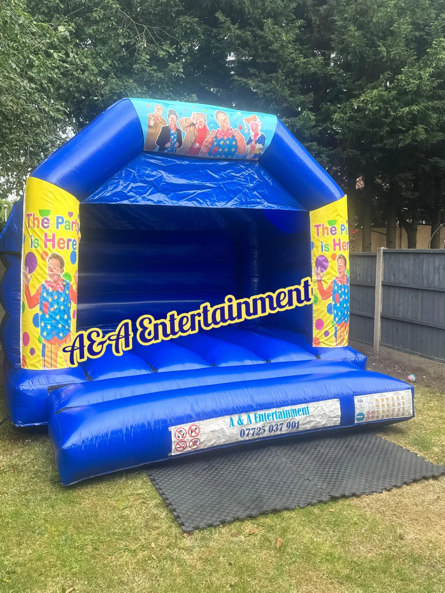 12ft X 12ft Blue Castle - Mr Tumble Theme - AA Castles and Entertainment