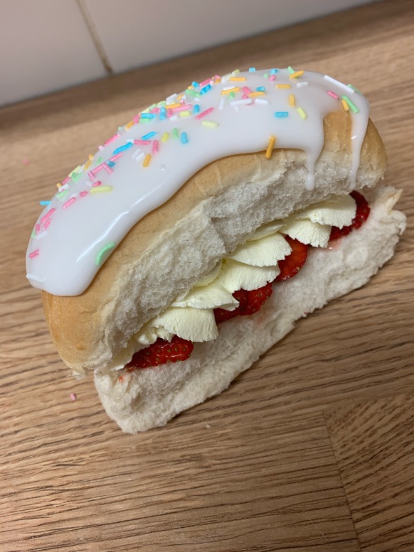 Iced Finger - Cakes by Andrea