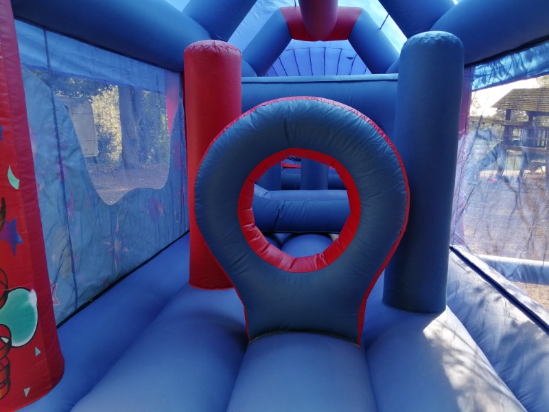 44ft Party Fun Obstacle Course - Party Time Grimsby
