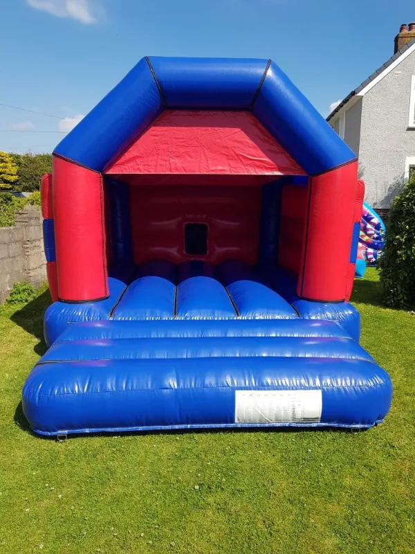 Red And Blue Castle - Castle Kings