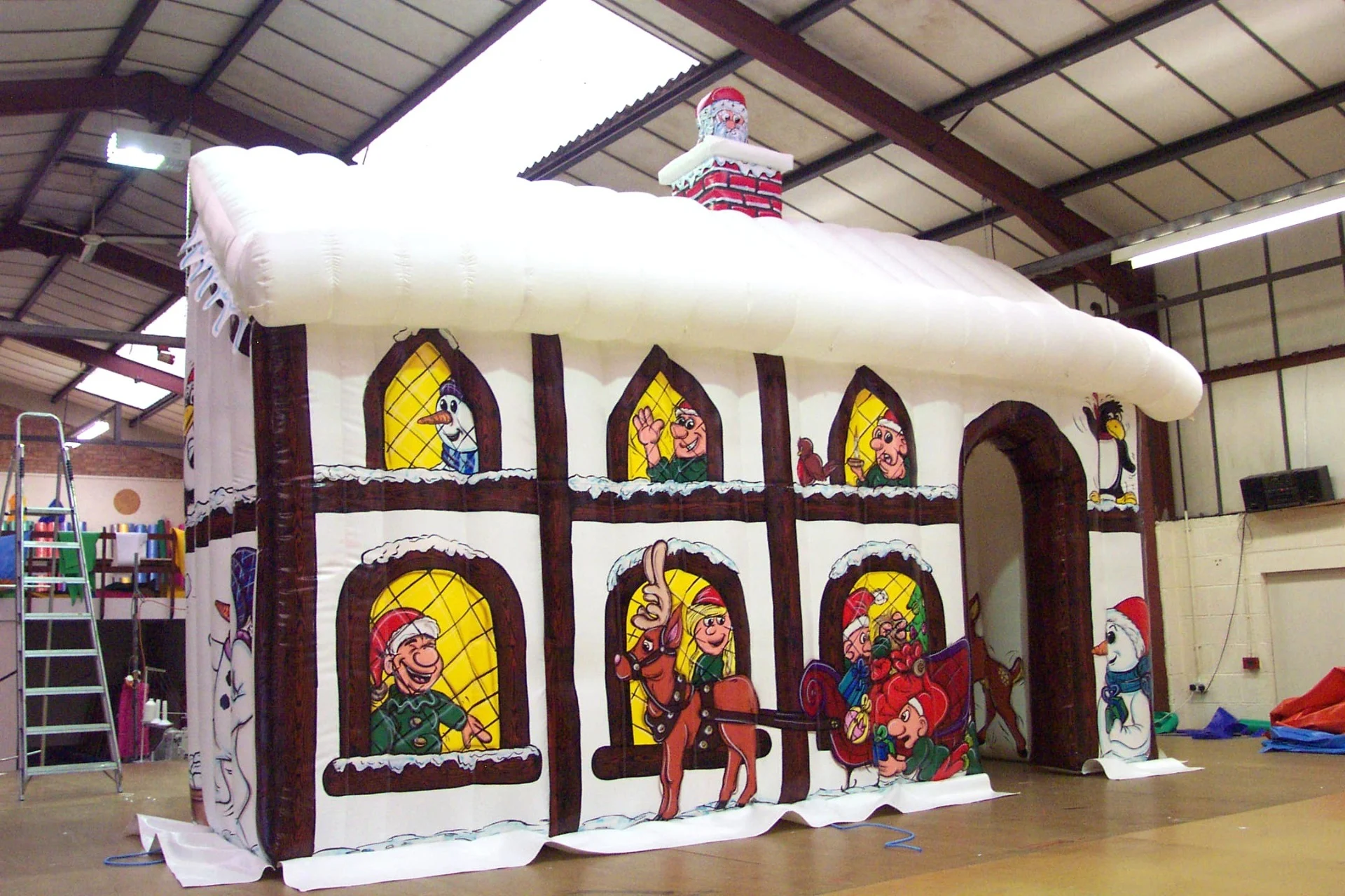 Santas Grotto - INFLATABLE BUILDINGS AND STRUCTURES
