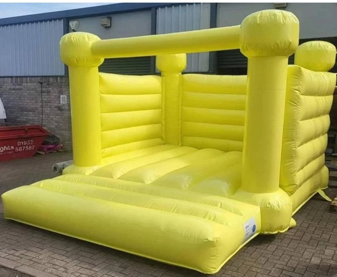 12 X 15 Yellow Bouncy Castle - K&K Bouncy Castles Wirral