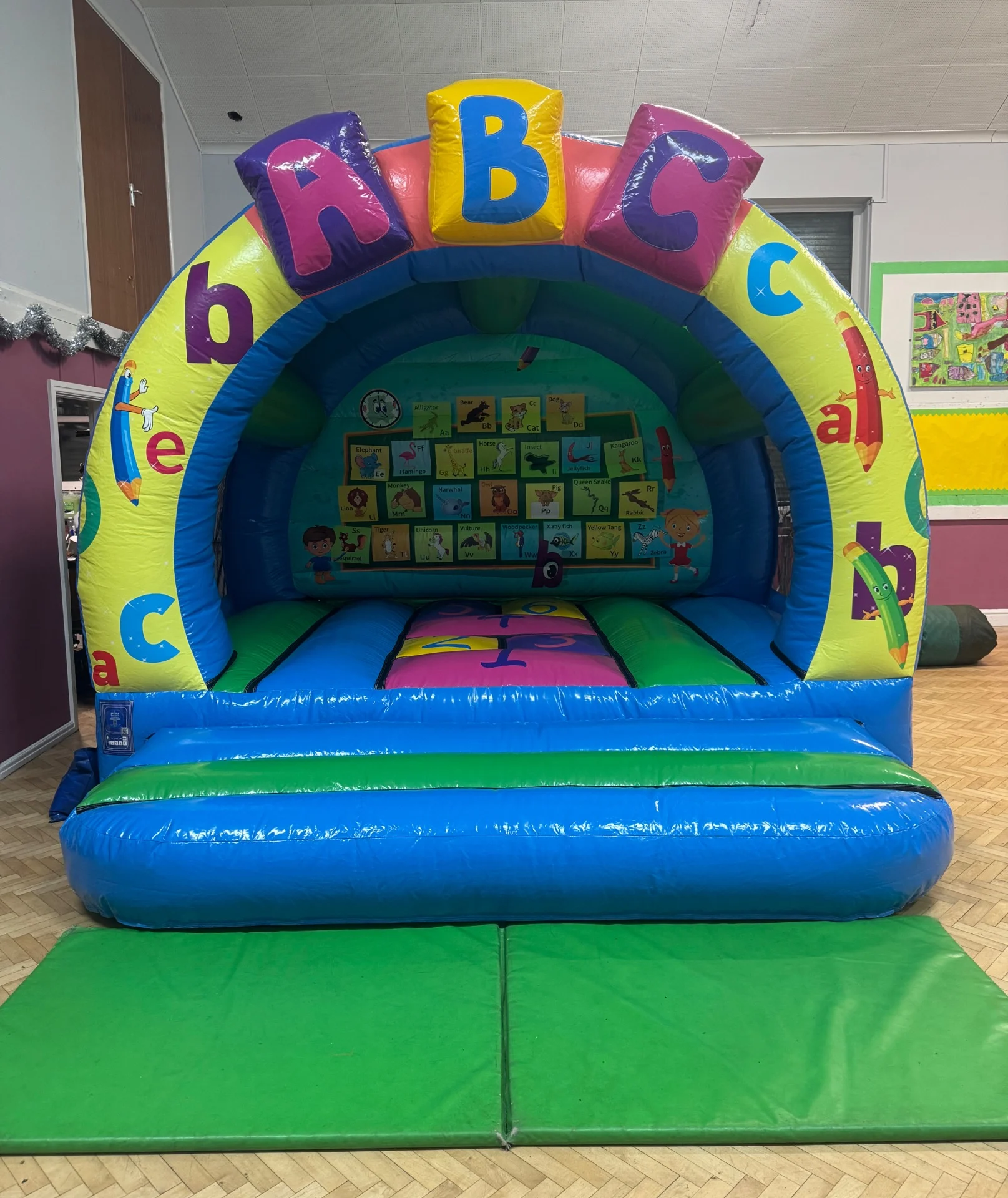 3d Abc Castle - Bouncy Castle and hot tub hire, based in Gwynedd, Wales