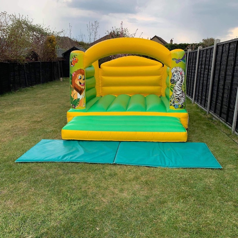 Jungle Castle - Jaimies Castles, Bouncy Castle & soft play Hire Surrey