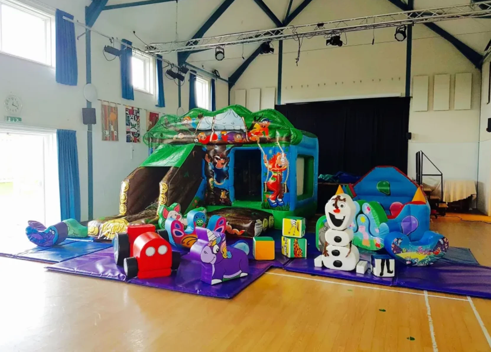 Tree House Bouncy Castle Ball Pool Mixed Soft Play - Dorset Entertainment