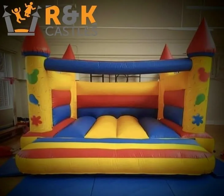 15x15ft Yellow Balloons And Stars Bouncy Castle - Bouncy Castle Hire ...