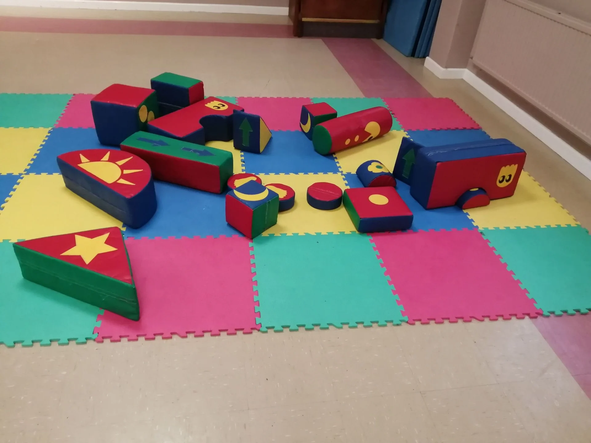 Ball Pit Soft Play - Acm Entertainments, Bouncy Castle Hire, Rodeo Bull ...