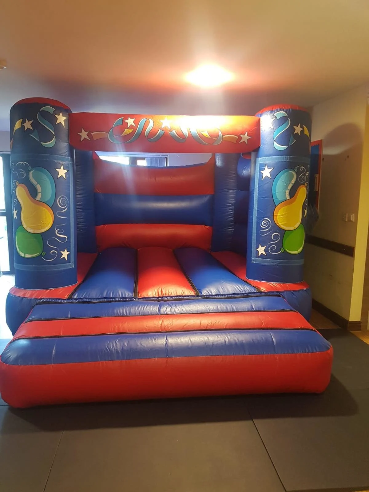 Lets Party Castle Low Level 10 X 12 Feet - Jalmac Leisure | Bouncy ...