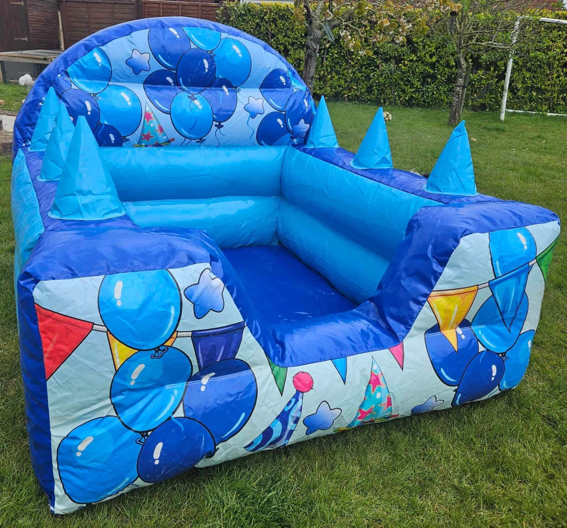 Blue Balloon Ball Pit - Kathryns Kastles and Soft Play