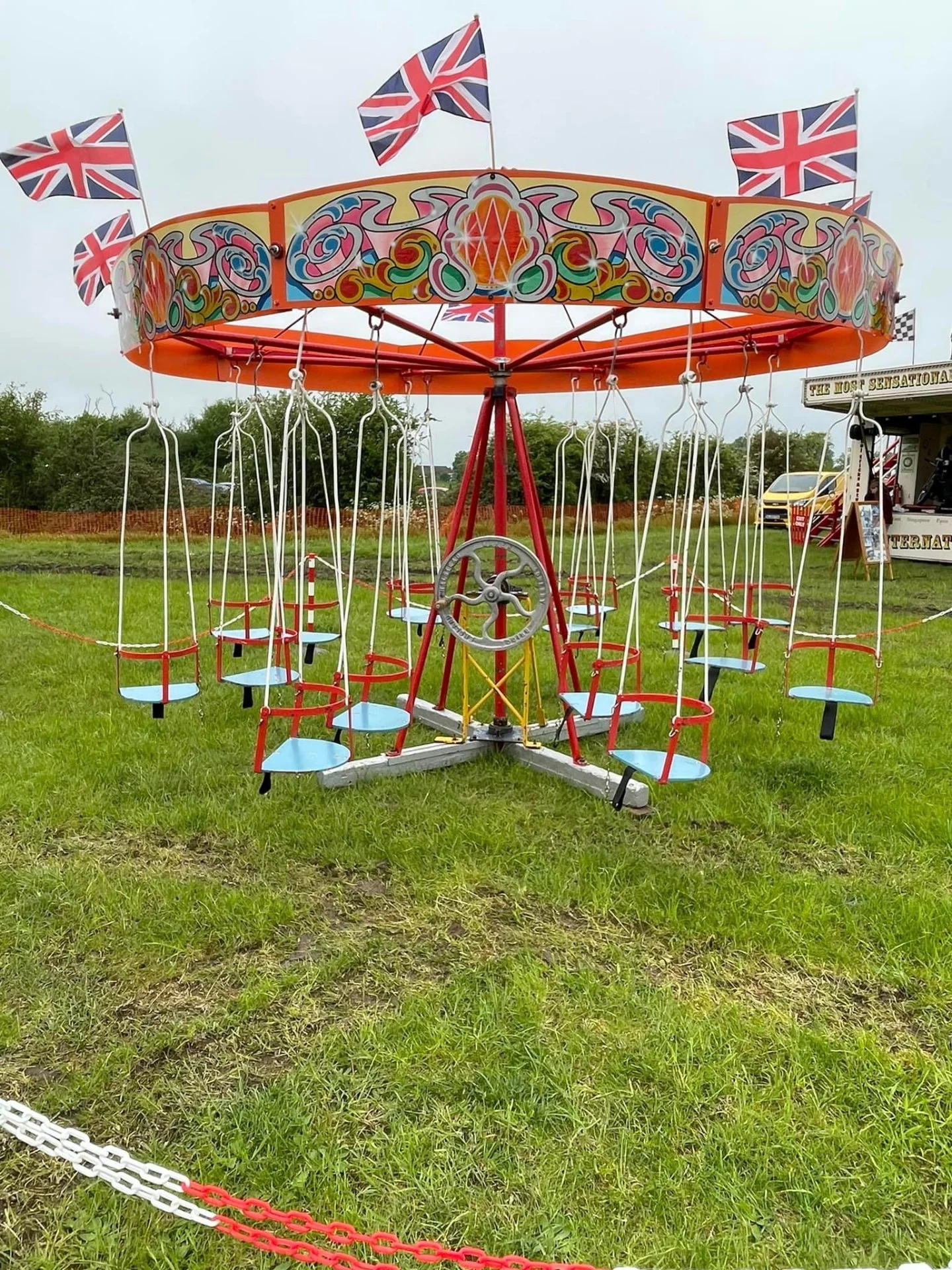 Vintage Chair O Planes Fairground Ride - A T Amusements