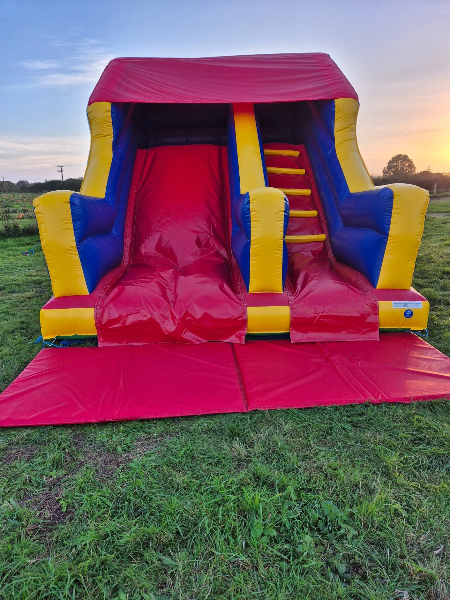 Carnival Super Slide - Bouncy Castle Hire Poole, Dorset & Surrounding Areas
