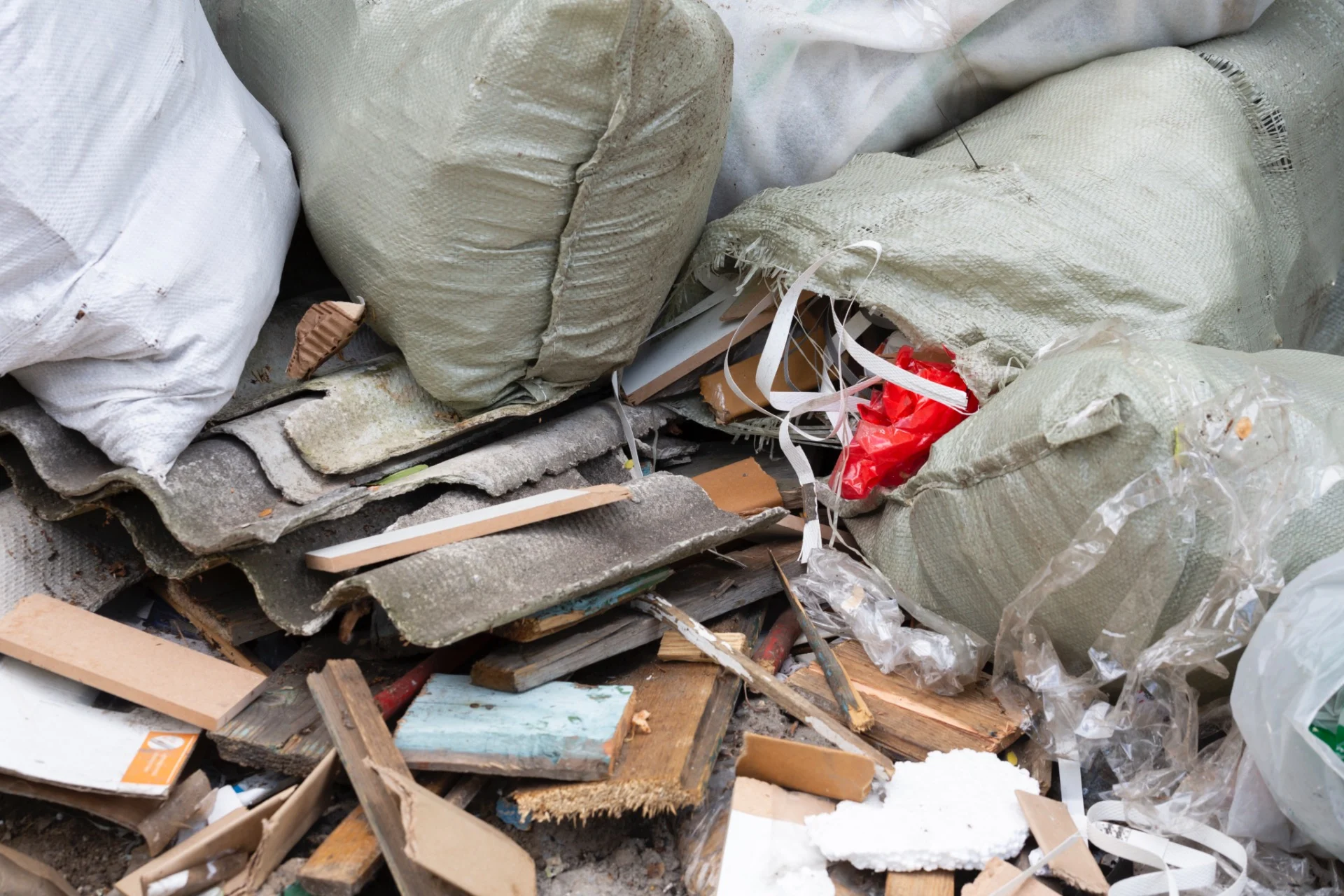 Builders Waste Clearance Junk Out Ltd