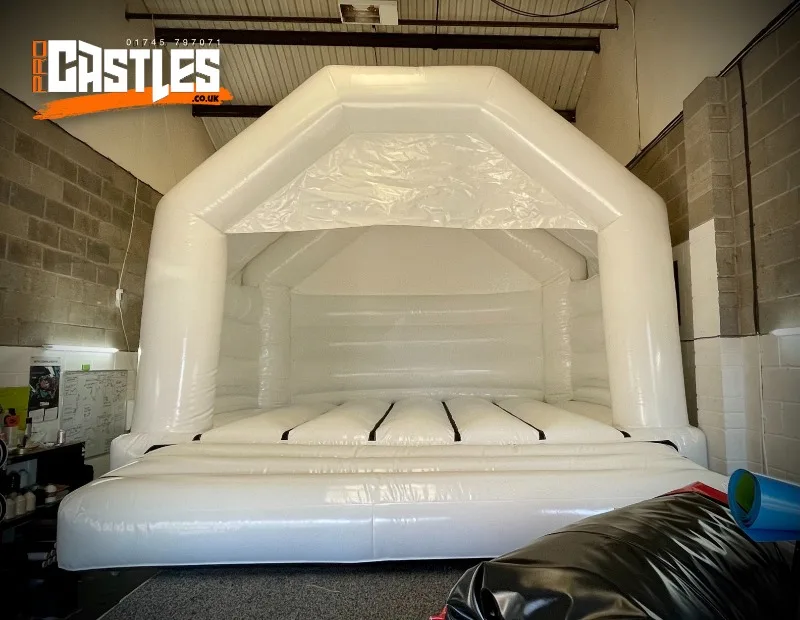 15ft X 16ft Adult A Frame Castle - Pro Castles | Specialist in Bouncy ...