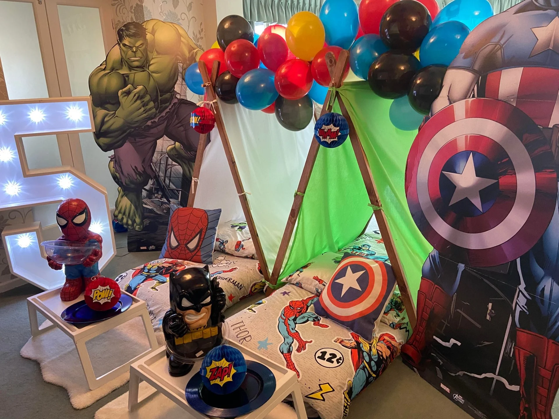 Superhero Tipi Tent Hire London, Essex, Kent, Surrey - Deluxe Flower Walls