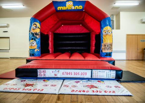 Minions Castle - Chloes Castles | Bouncy Castle Hire & Soft Play Hire
