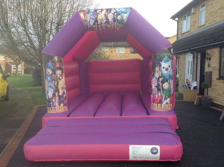 11 X 15ft Cbeebies - Pink - Leicester Bouncy Castle Hire | Broughton ...