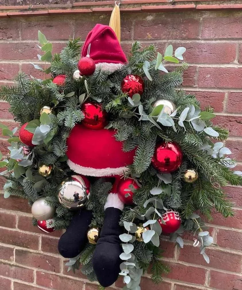Handmade Santa Bum Wreaths - Lolas Logs
