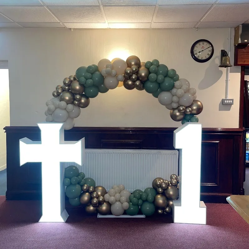 Balloon Hoop With 1 X Led Number And 1 X Led Cross - Bounce Happy ...