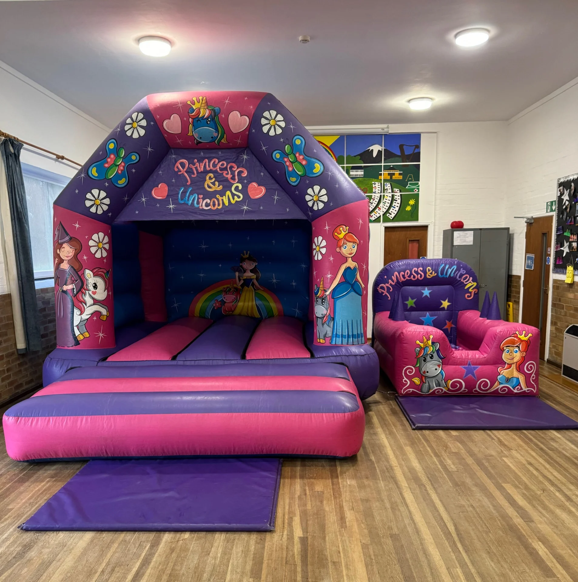 Uni-princess Pack 1 - Bouncy Castle and hot tub hire, based in Gwynedd ...