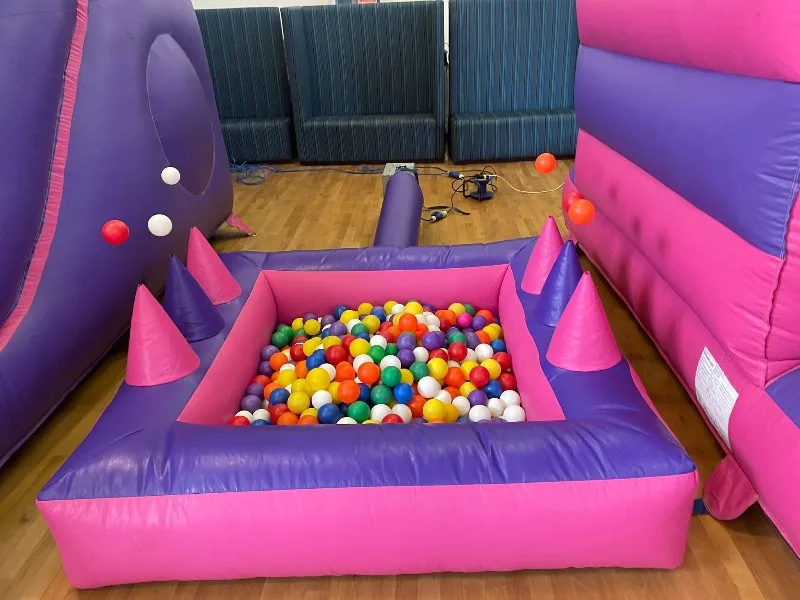 6ft Ball Pond With Air Jugglers - The Little House of Bounce