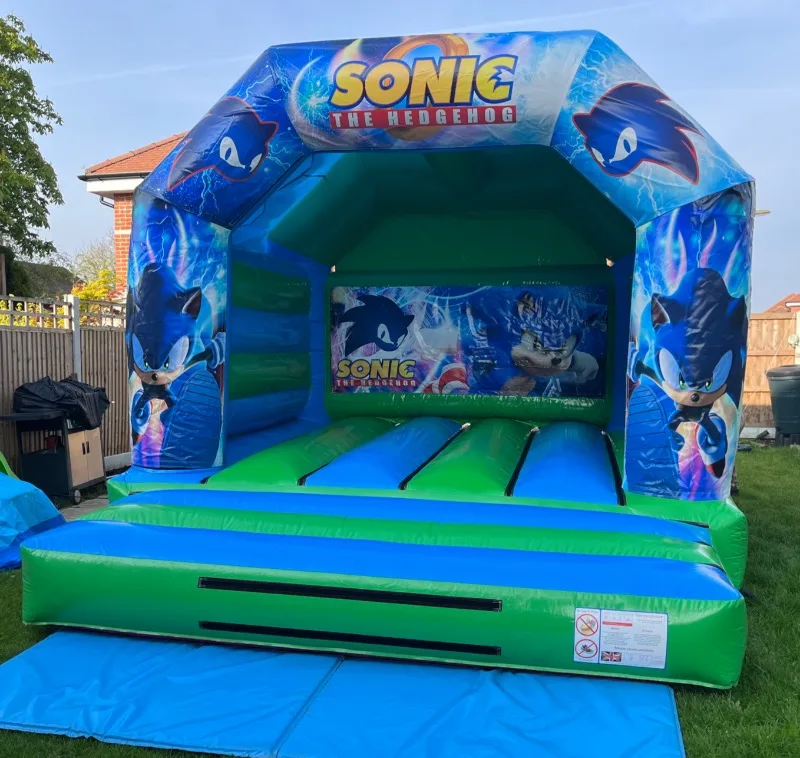 Sonic Bouncy Castle Hire Surrey Jaimies Castles, Bouncy Castle & soft ...