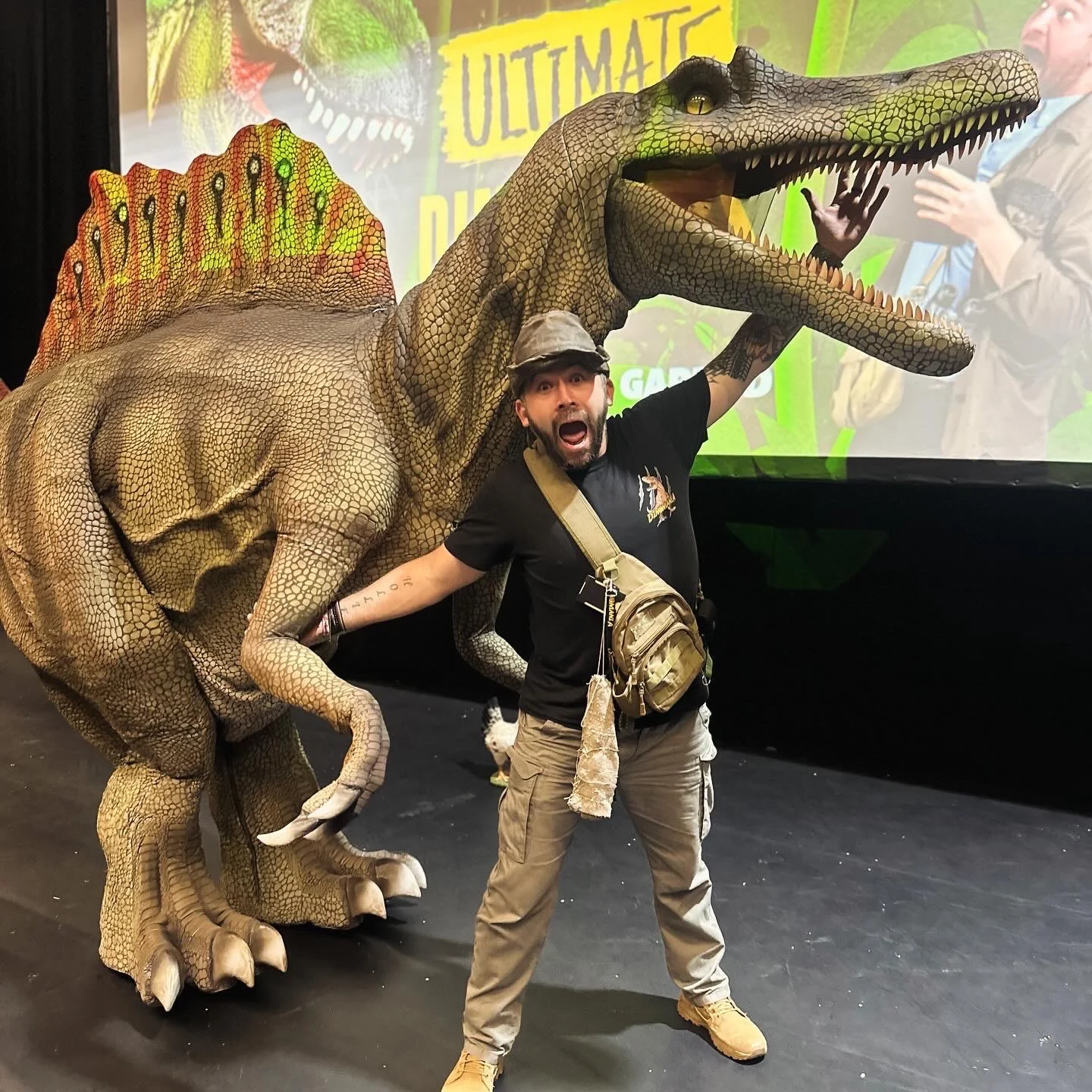 Spike The Spinosaurus. Dinomania Ltd