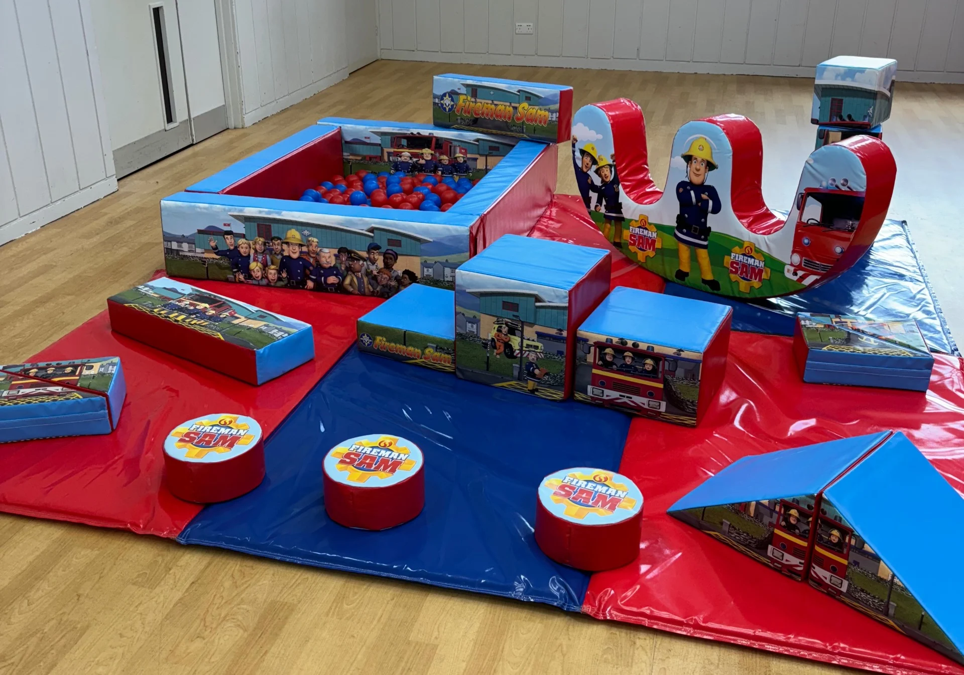 Fireman Sam Soft Play Jaimies Castles, Bouncy Castle & soft play Hire ...