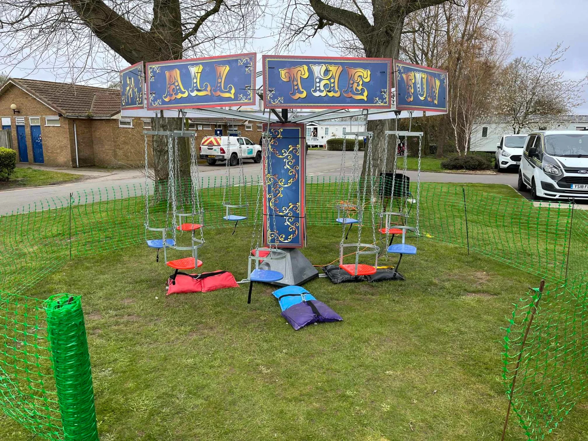Chairoplanes, Chair O Plane, Childrens Swing, Hire - Bucking Hull