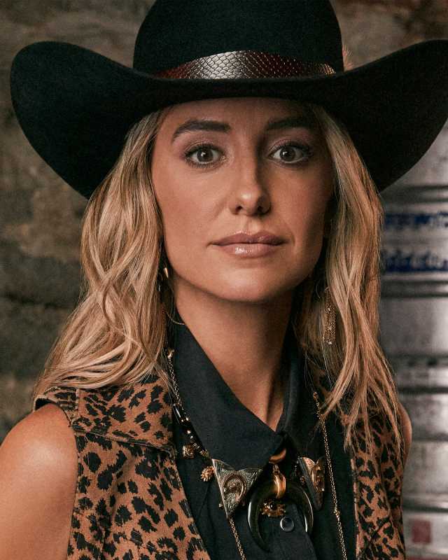 Lainey Wilson x Yellow Rose by Kendra Scott Vintage Gold Statement ...