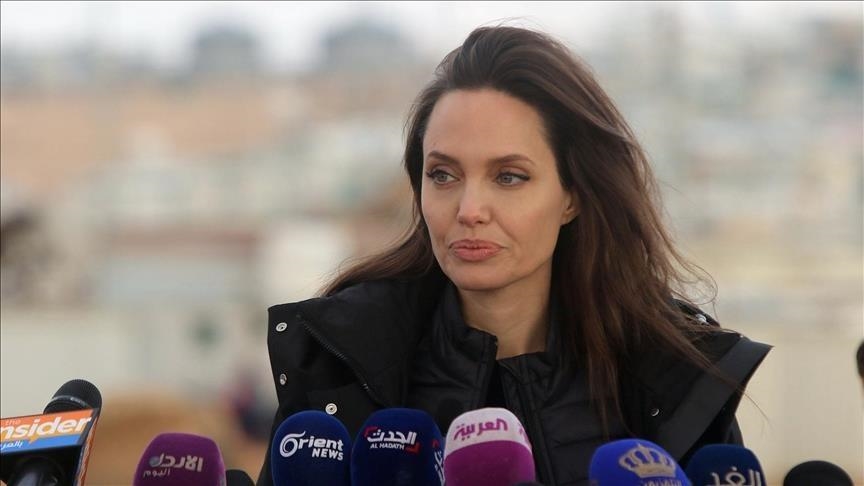 Телевизија 24 Актерката Анџелина Џоли се повлекува од функцијата претставник на ОН за бегалци