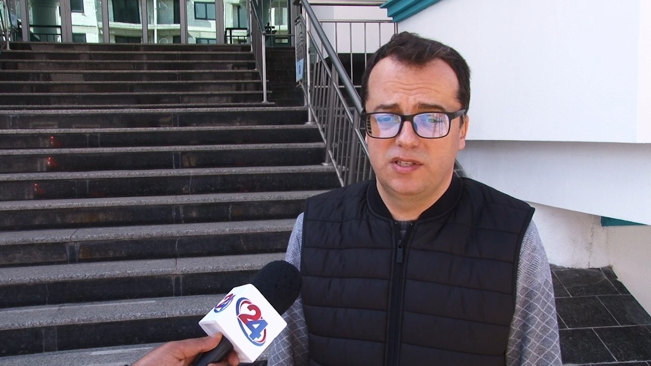 Телевизија 24: Абил Бауш за ТВ 24: Одлуката на Уставниот суд е ...