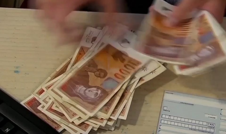 Телевизија 24 Денес започнува исплатата на априлските пензии