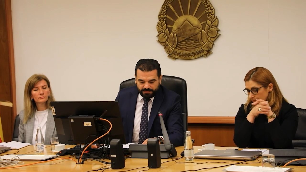 Телевизија 24 Уставни измени да или не