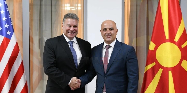 Телевизија 24 Ковачевски на средба со Ескобар во САД